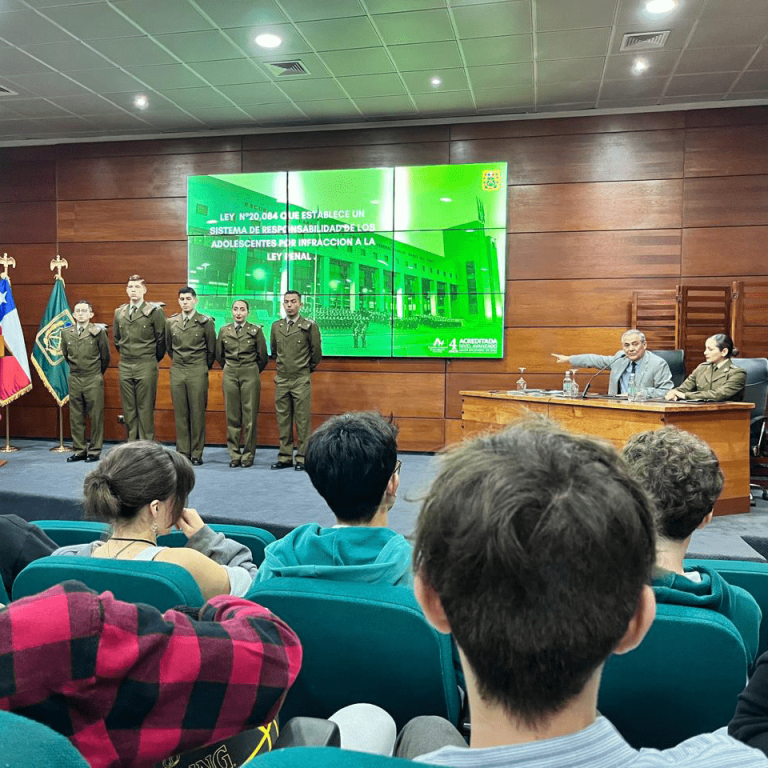 Charla Escuela de Carabineros a I medios - CPV Providencia